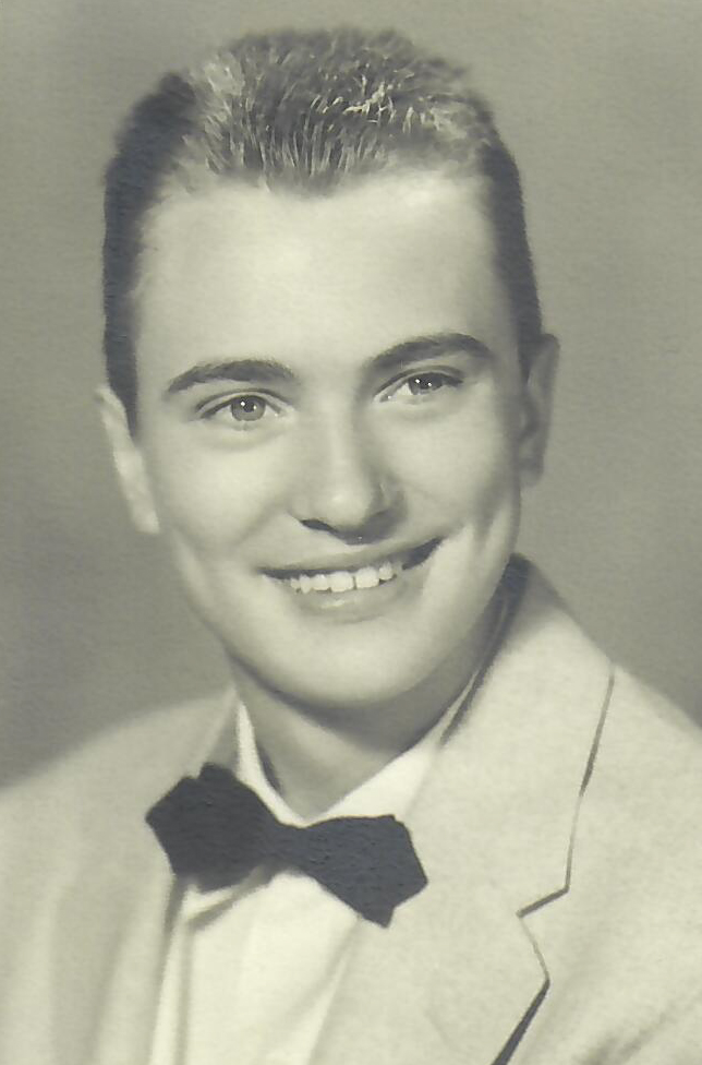 Edward Fischer | MKD Funeral Homes | Grand Rapids, MI