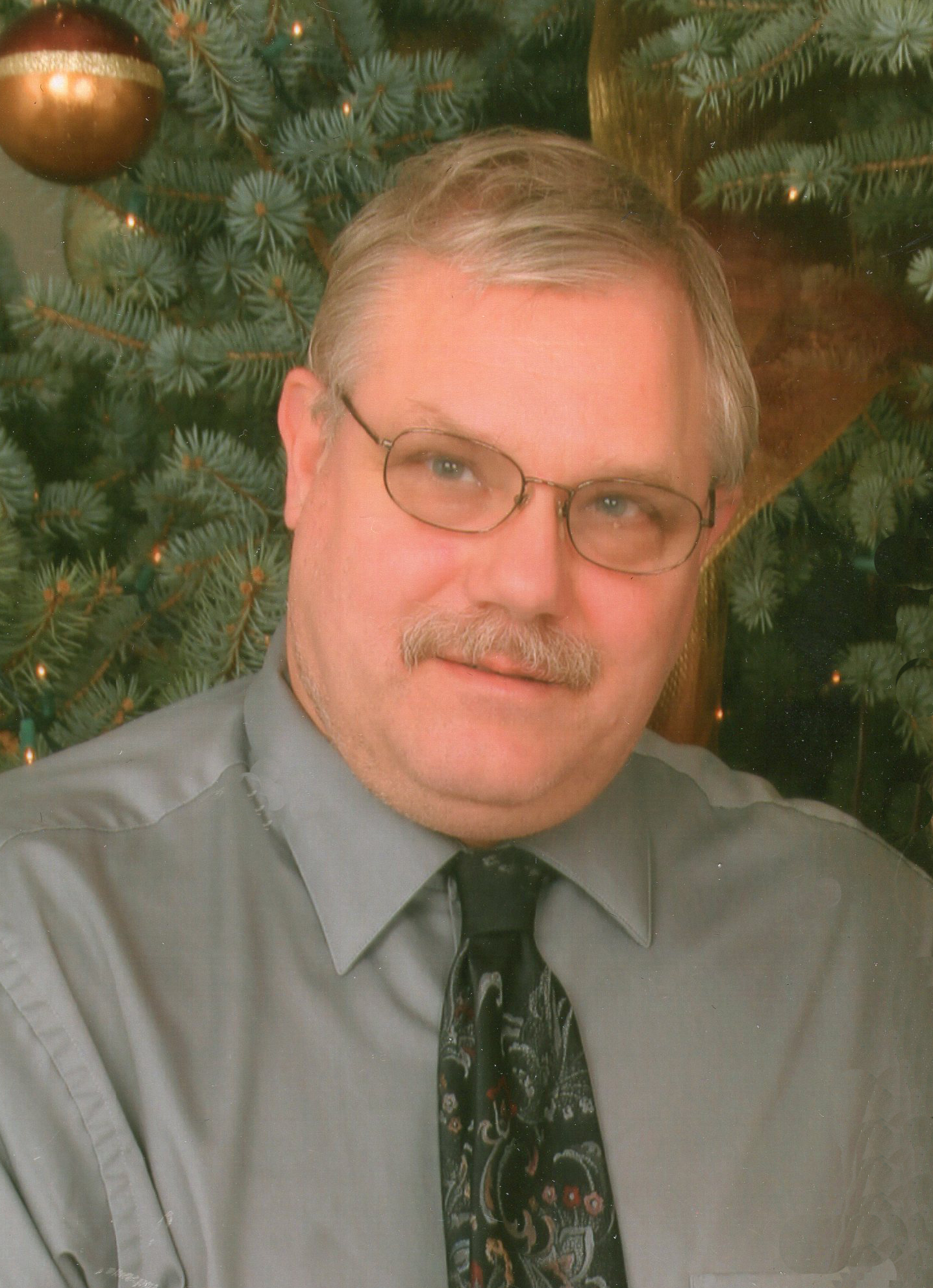 Gordon Groenink | MKD Funeral Homes | Grand Rapids, MI